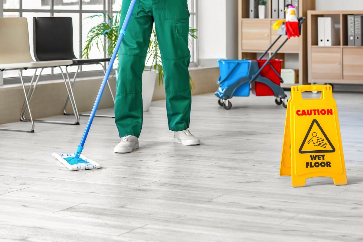 Do I Really Need Daily Houston Office Cleaning Services?
